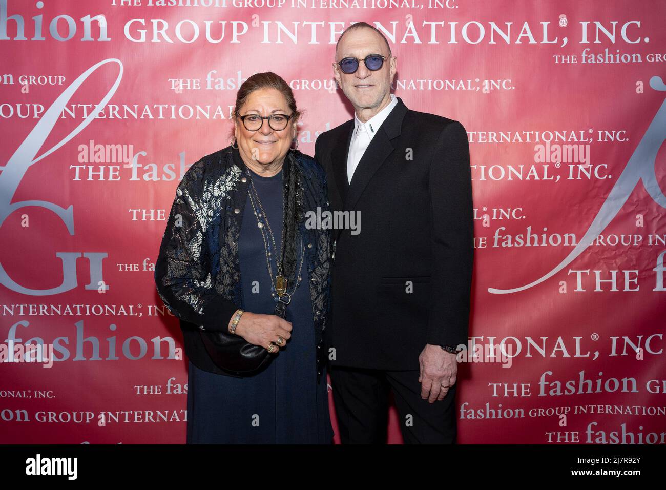 New York, USA. 10th May, 2022. Fern Malis and Gary Wassner attend the ...