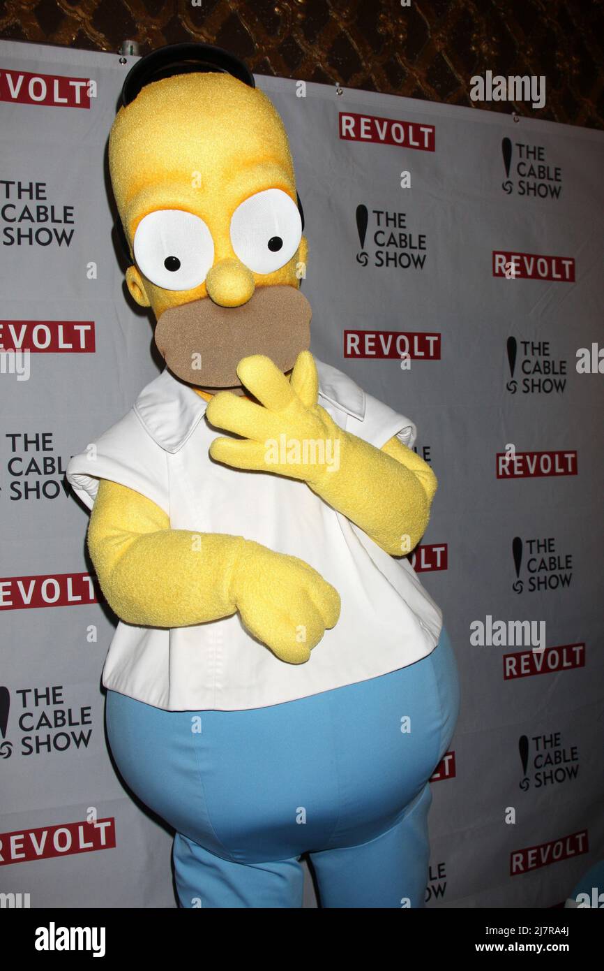 LOS ANGELES - APR 30: Homer Simpson at the NCTA’s Chairman’s Gala ...