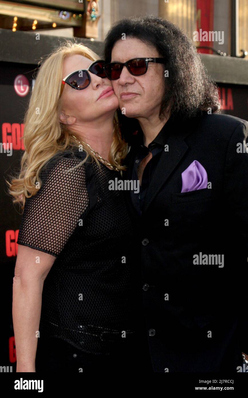 LOS ANGELES - MAY 8: Gene Simmons, Shannon Tweed Simmons at the ...