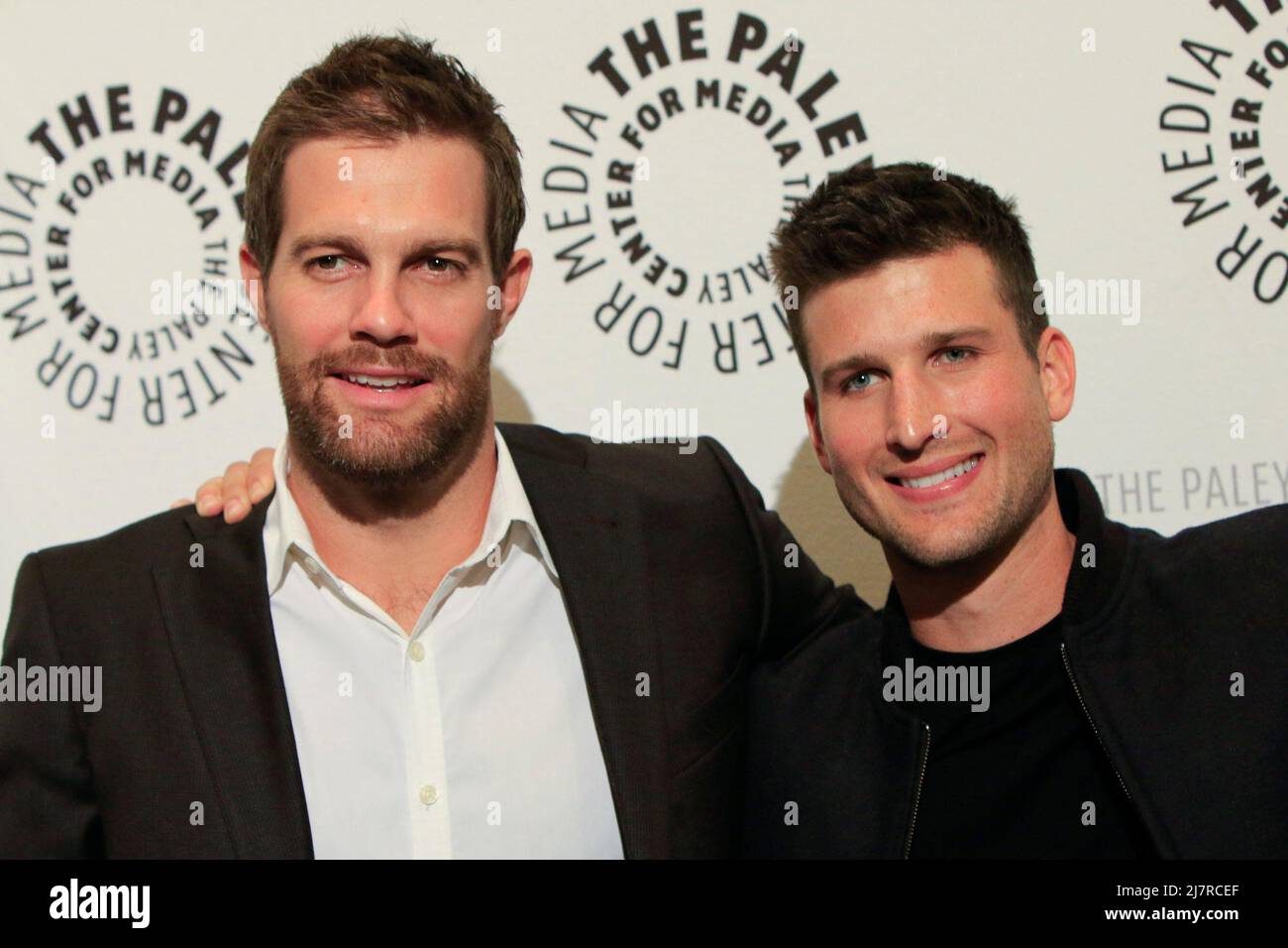 Geoff Stults Enlisted