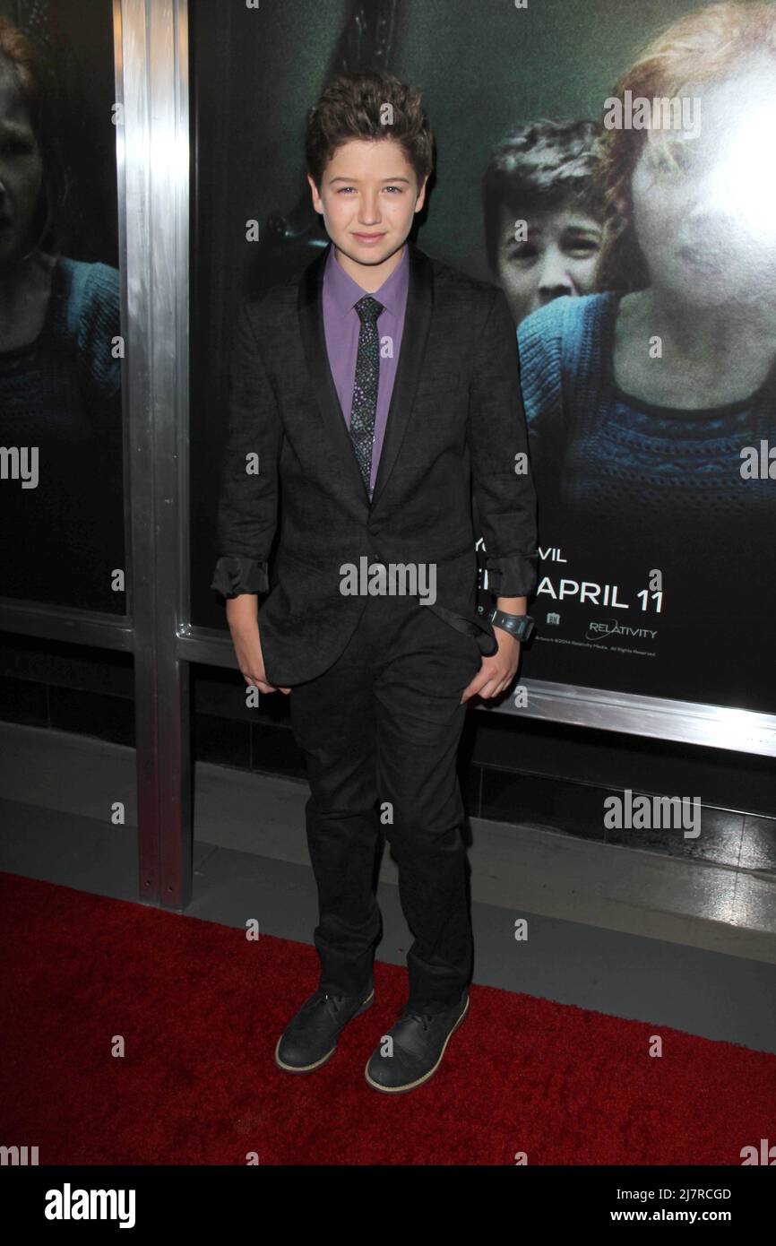LOS ANGELES - APR 3: Garrett Ryan at the "Oculus" Los Angeles Screening ...