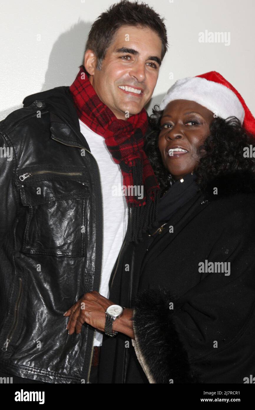 LOS ANGELES - NOV 30: Galen Gering, Aloma Wright at the 2014 Hollywood ...