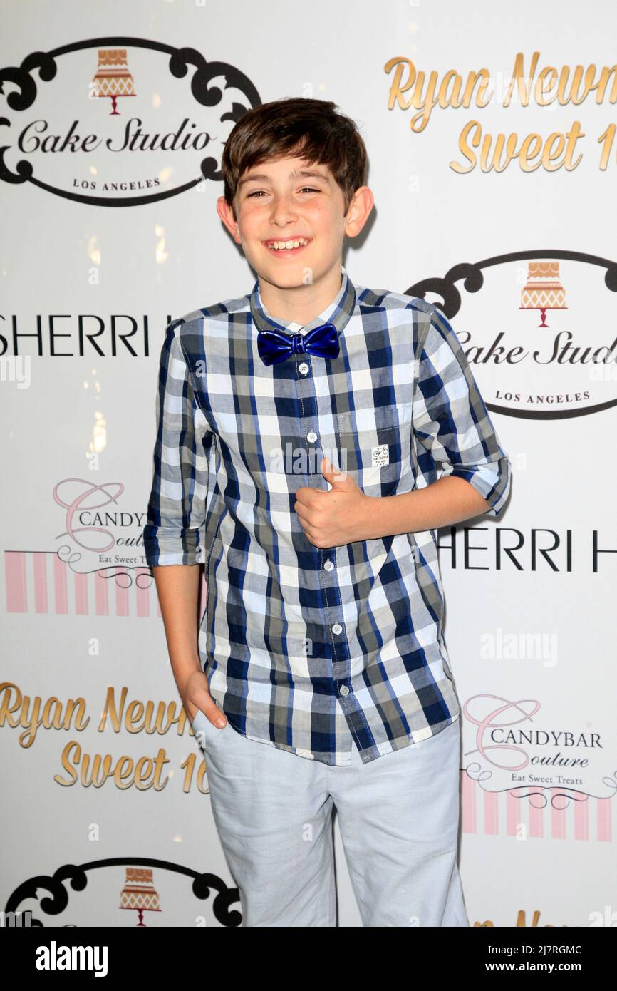 LOS ANGELES - APR 27: Diego Velazquez at the Ryan Newman's Glitz and ...