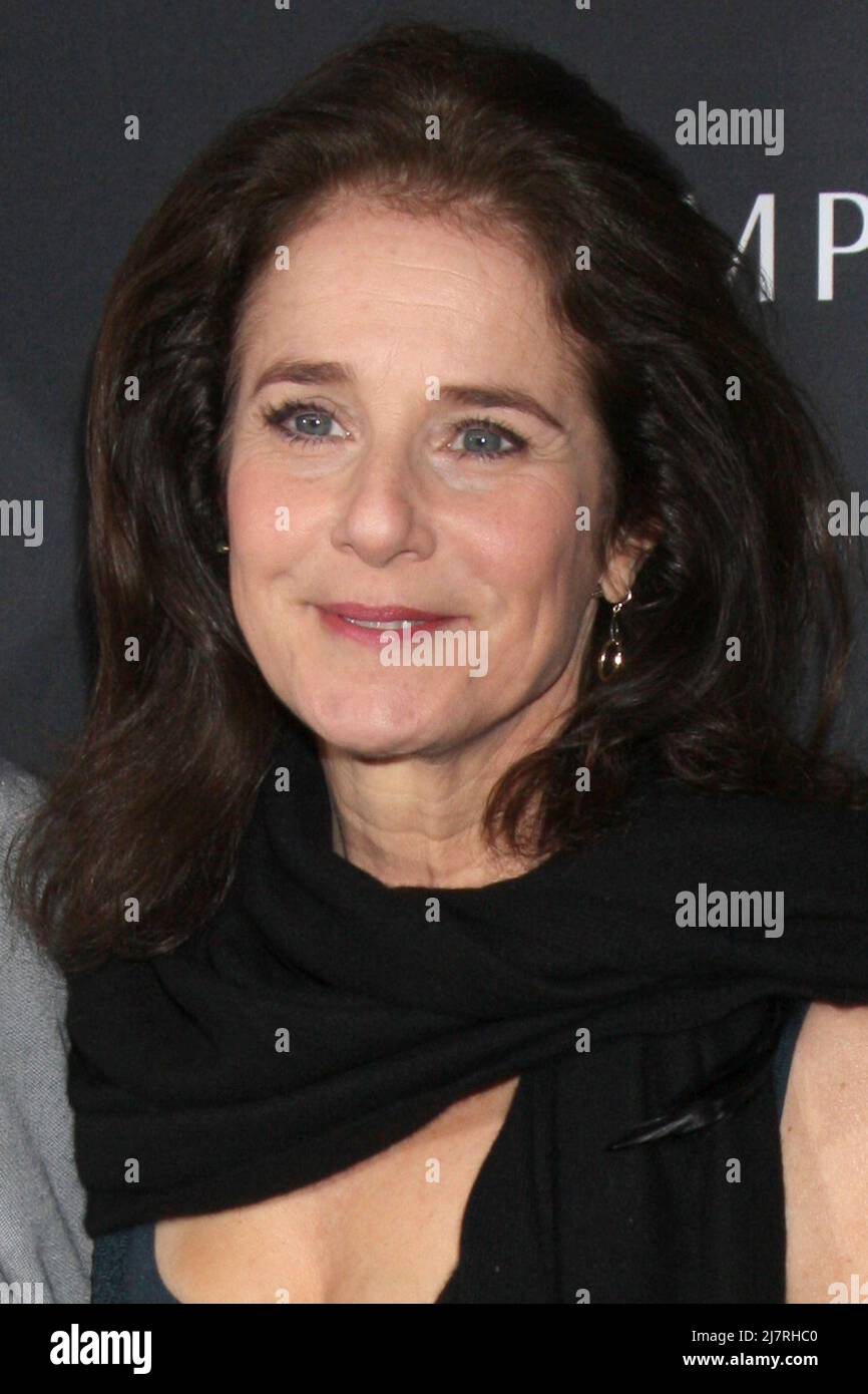LOS ANGELES - FEB 22: Debra Winger at the 16th Annual Costume Designer ...