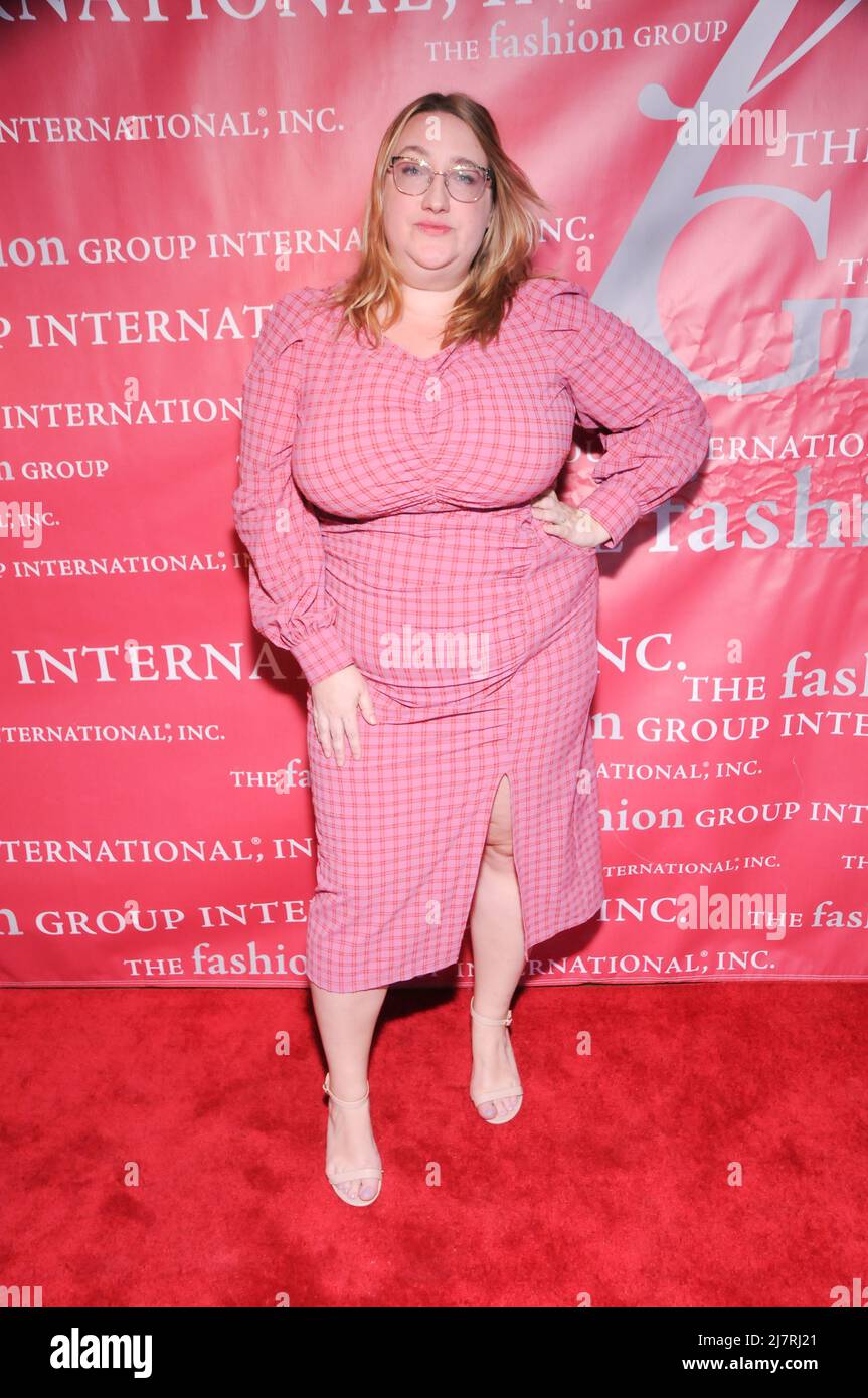 Sarah chiwaya hi-res stock photography and images - Alamy