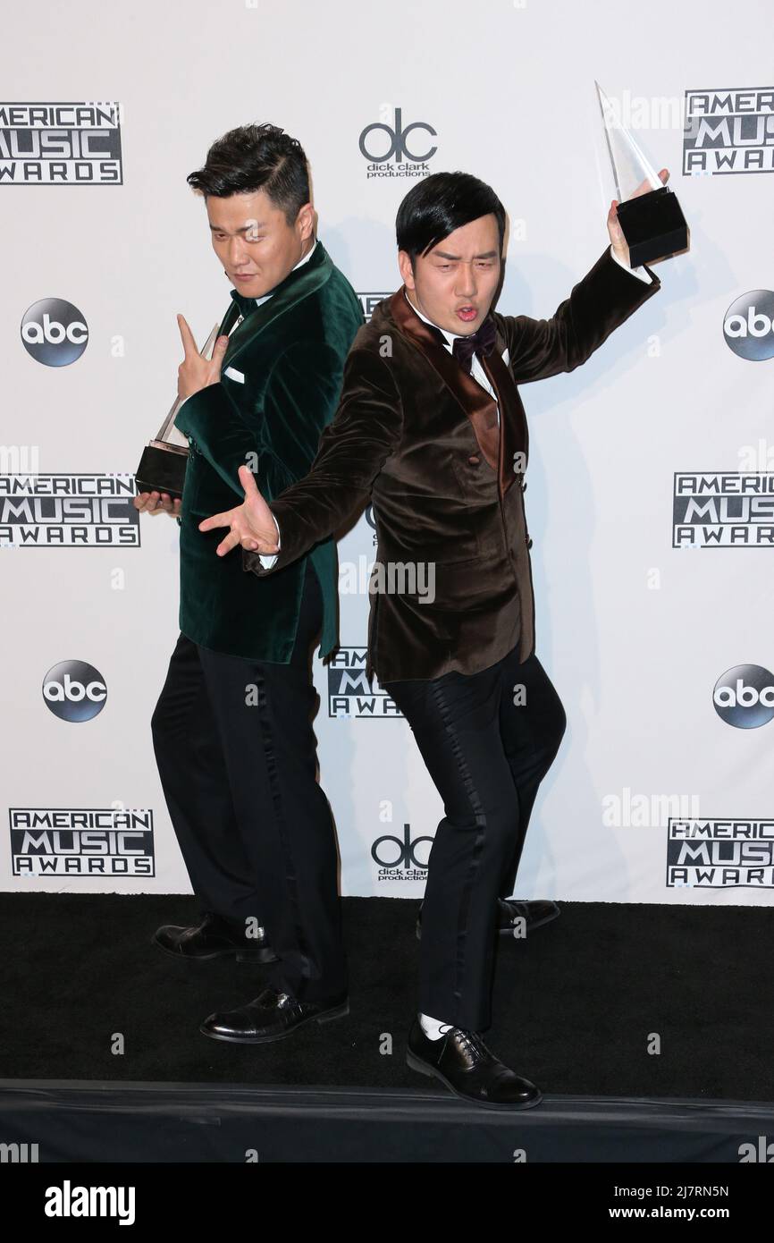 LOS ANGELES - NOV 23: Chopstick Brothers, Xiao Yang, Wang Taili at the ...