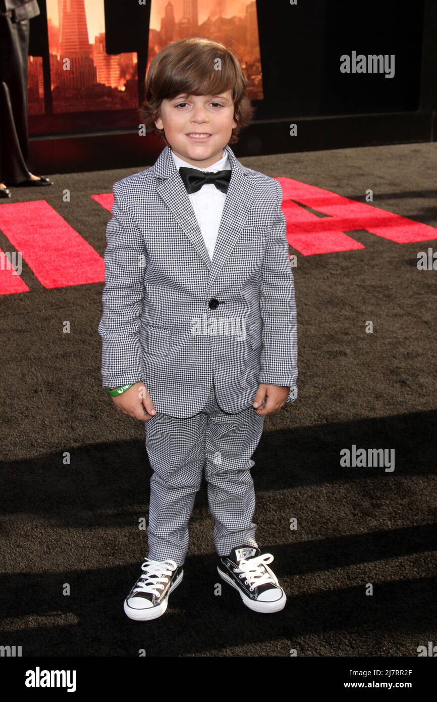 LOS ANGELES - MAY 8: Carson Bolde at the "Godzilla" Premiere at Dolby ...