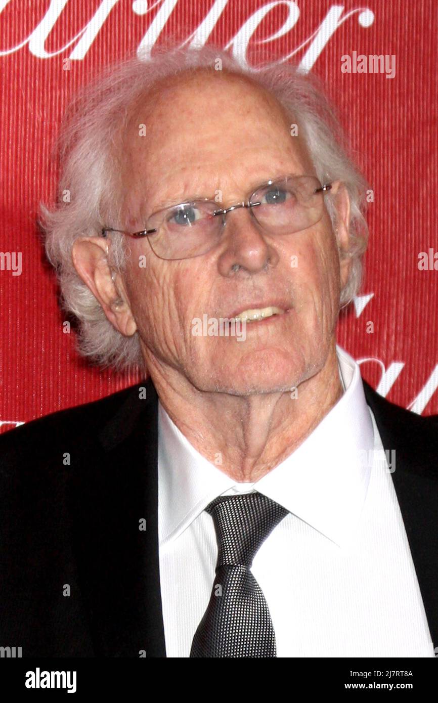 PALM SPRINGS - JAN 4: Bruce Dern at the Palm Springs Film Festival Gala ...