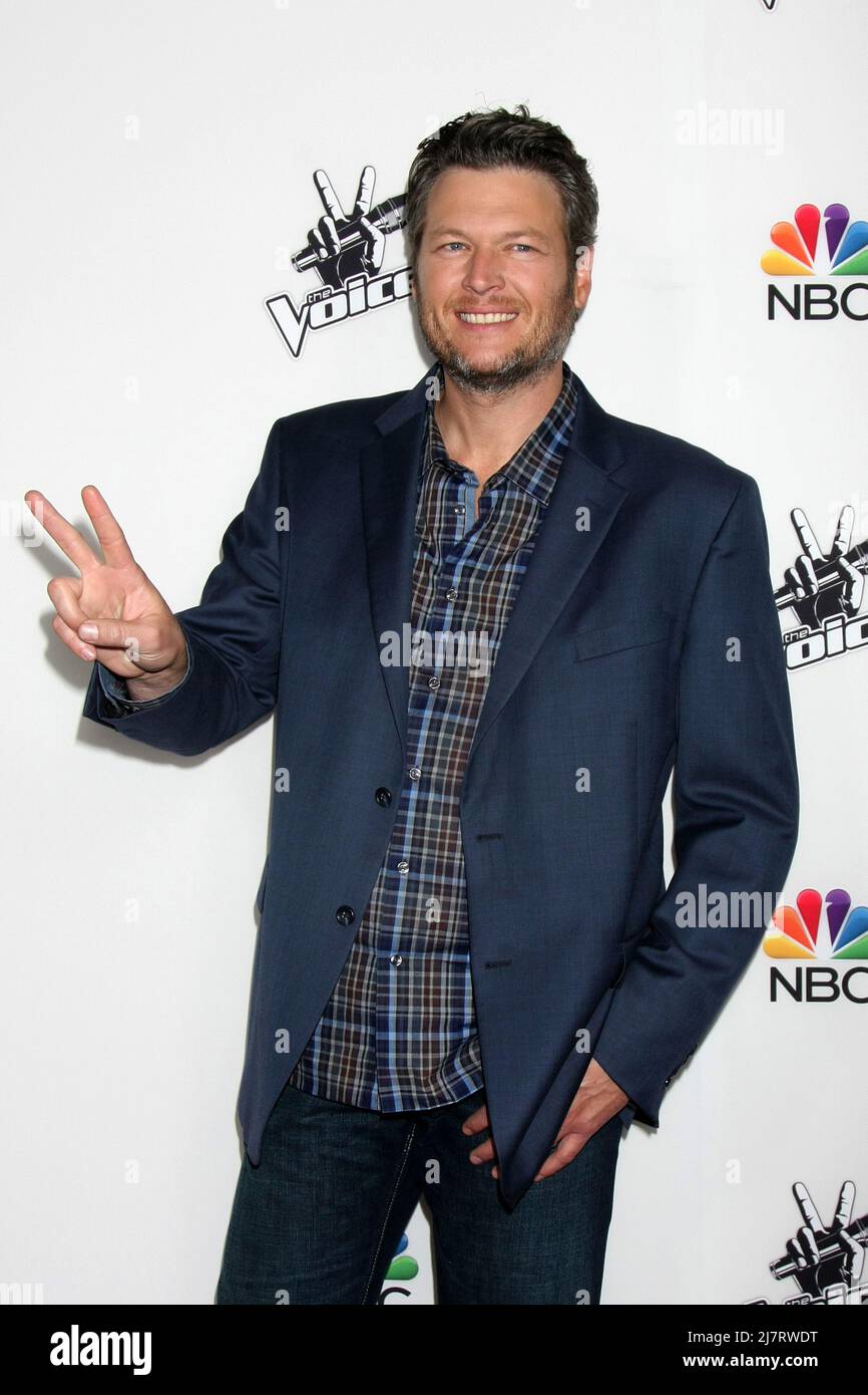 Blake shelton red carpet event hi-res stock photography and images - Alamy