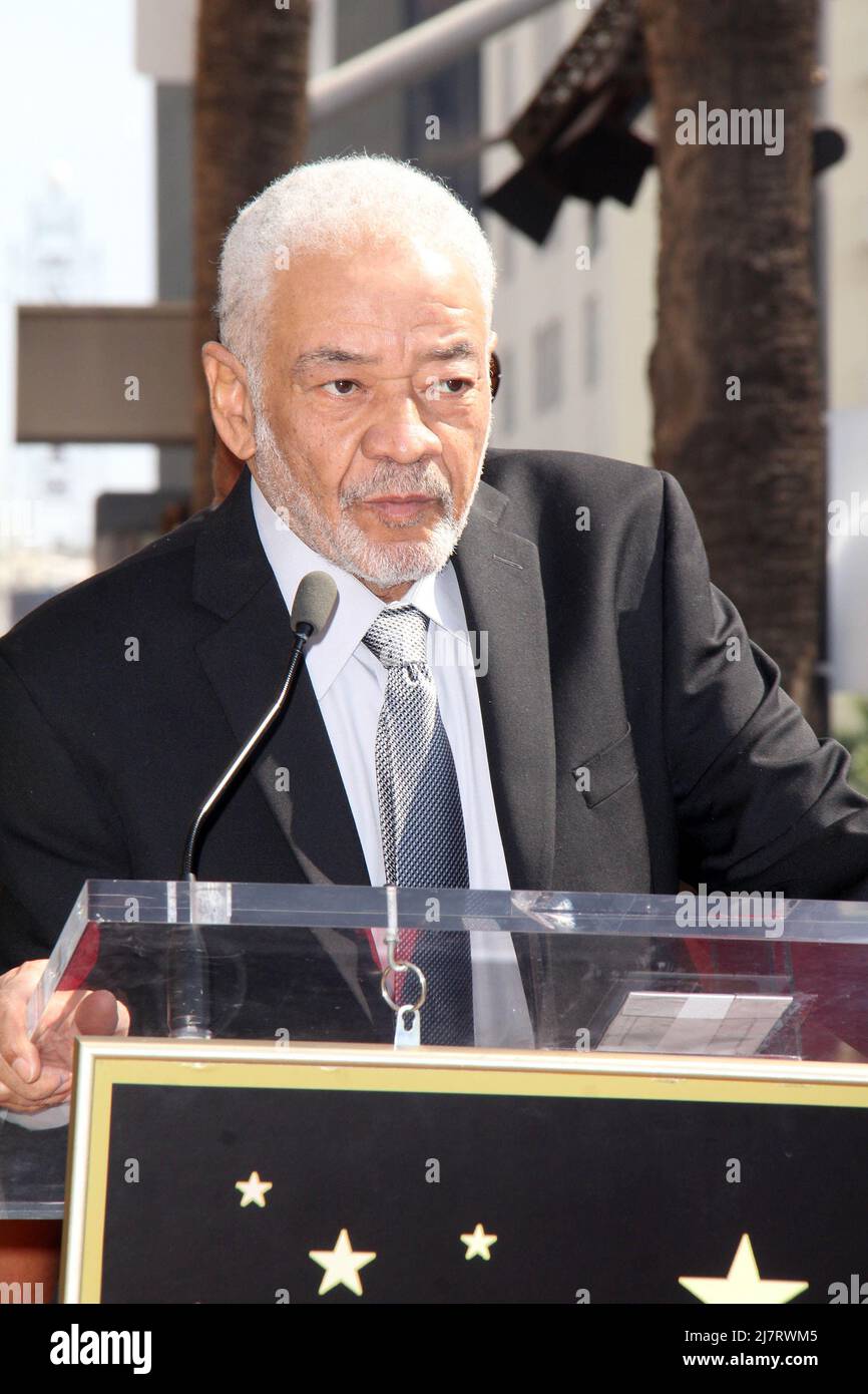 LOS ANGELES - MAR 6: Bill Withers at the Ray Parker Jr Hollywood Walk ...
