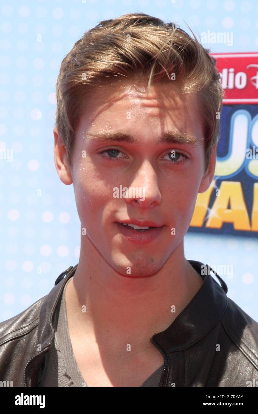 LOS ANGELES - APR 26: Austin North at the 2014 Radio Disney Music ...