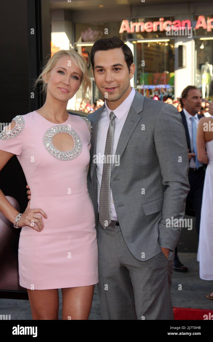 Skylar austin hi-res stock photography and images - Alamy