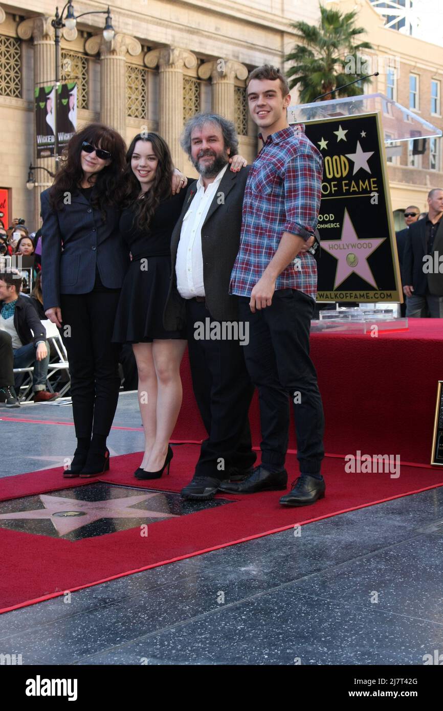 LOS ANGELES - DEC 8: Peter Jackson, family at the Peter Jackson ...