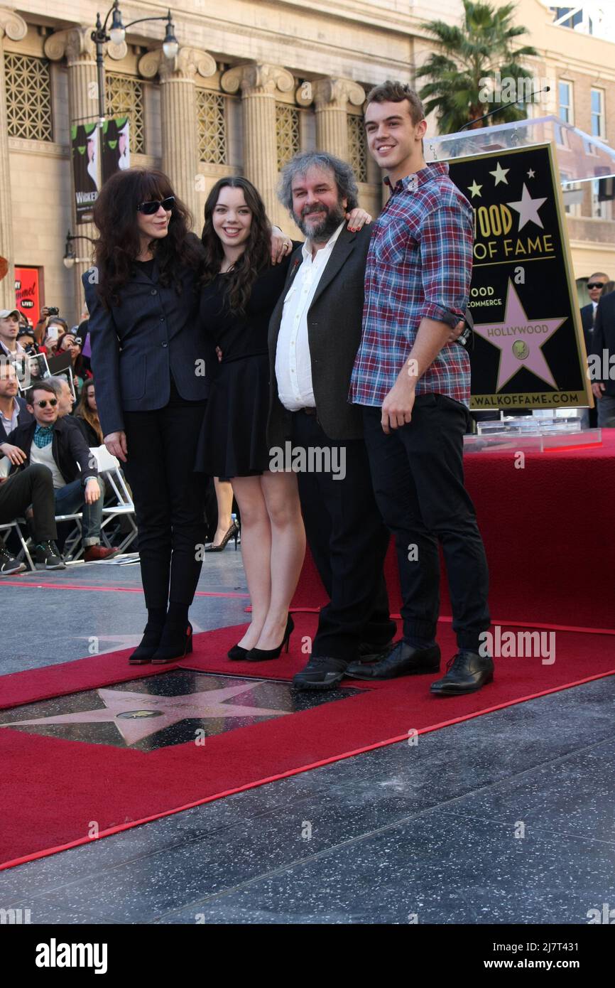 LOS ANGELES - DEC 8: Peter Jackson, family at the Peter Jackson ...