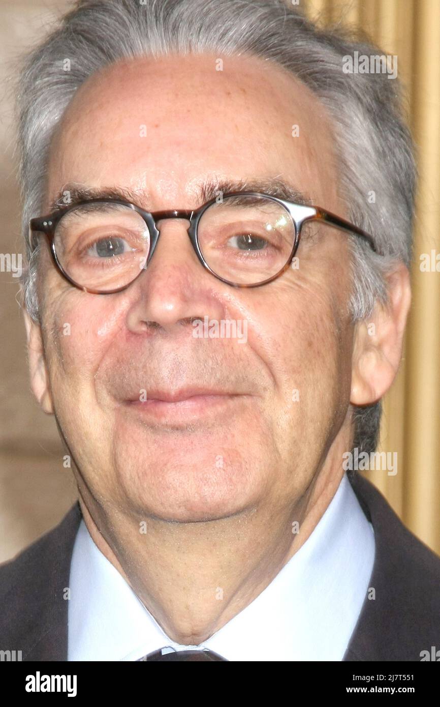 LOS ANGELES - DEC 9: Howard Shore at the "The Hobbit: The Battle of the ...