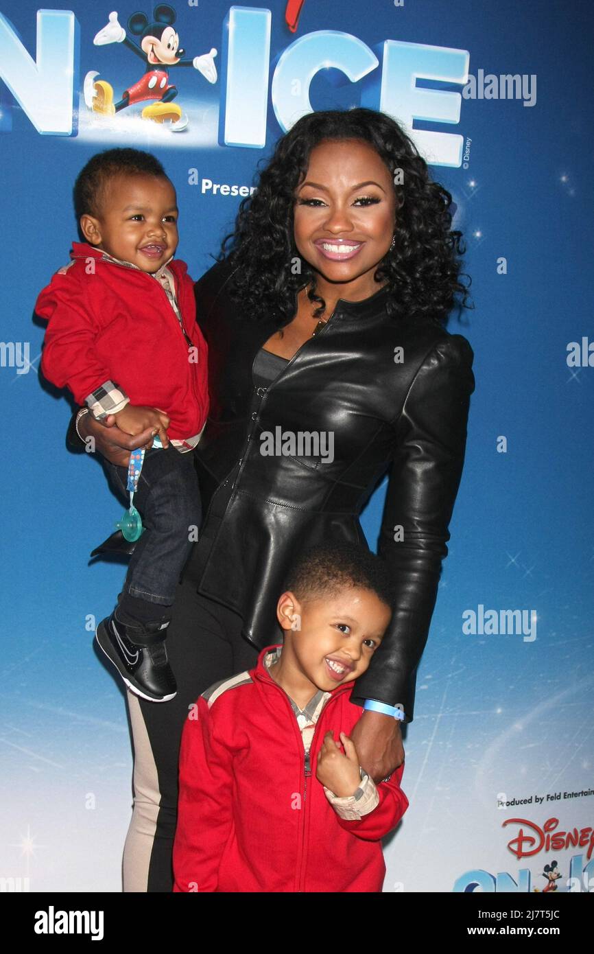 LOS ANGELES - DEC 11: Phaedra Parks, sons Ayden, Dylan at the "Disney ...