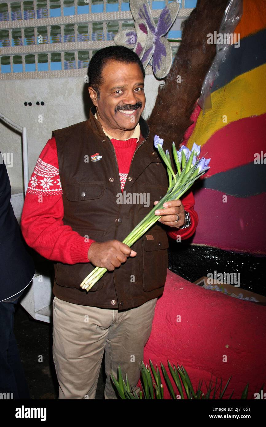 Ted lange love boat hi-res stock photography and images - Alamy