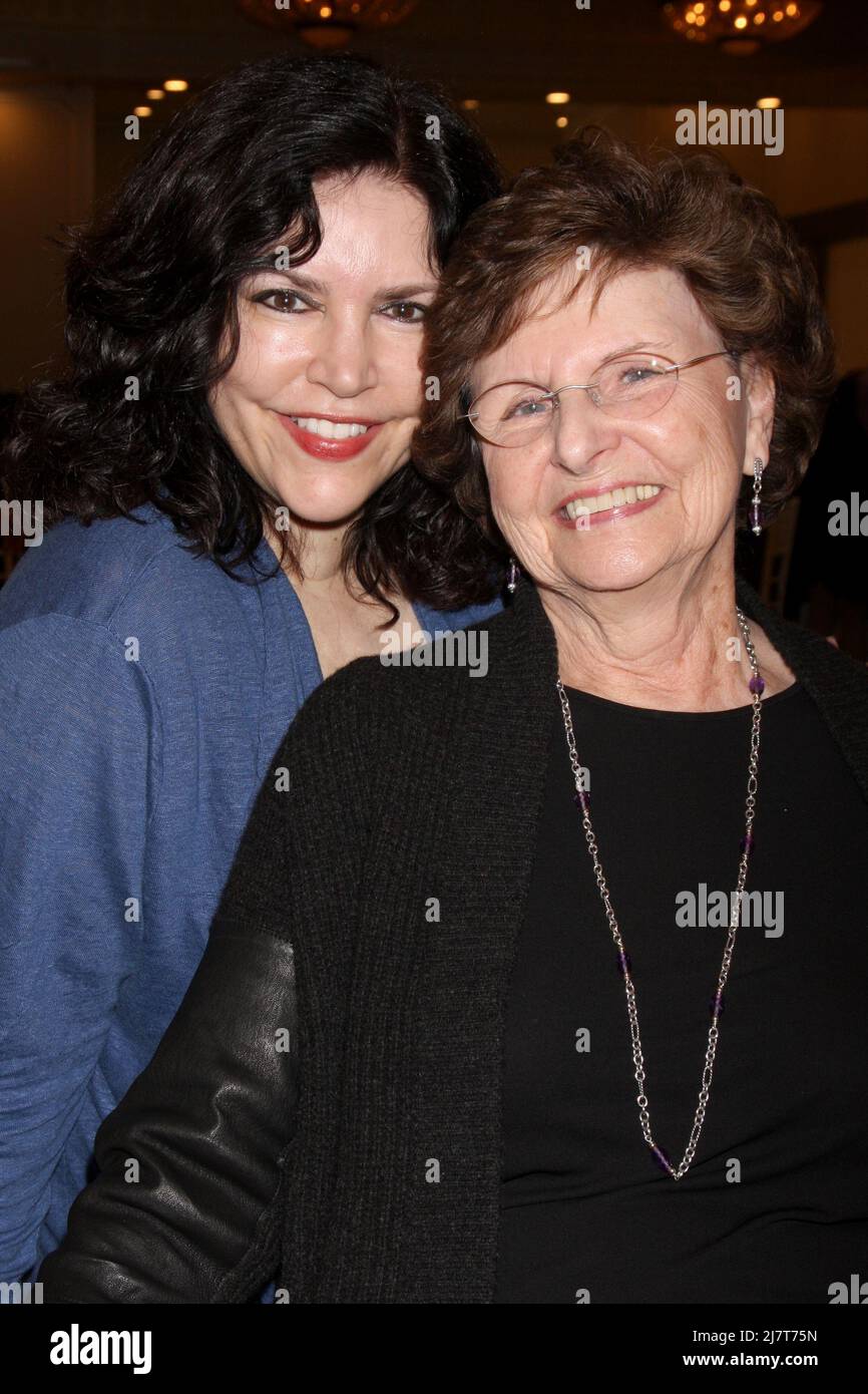 Molly wolveck 90th birthday party hi-res stock photography and images ...