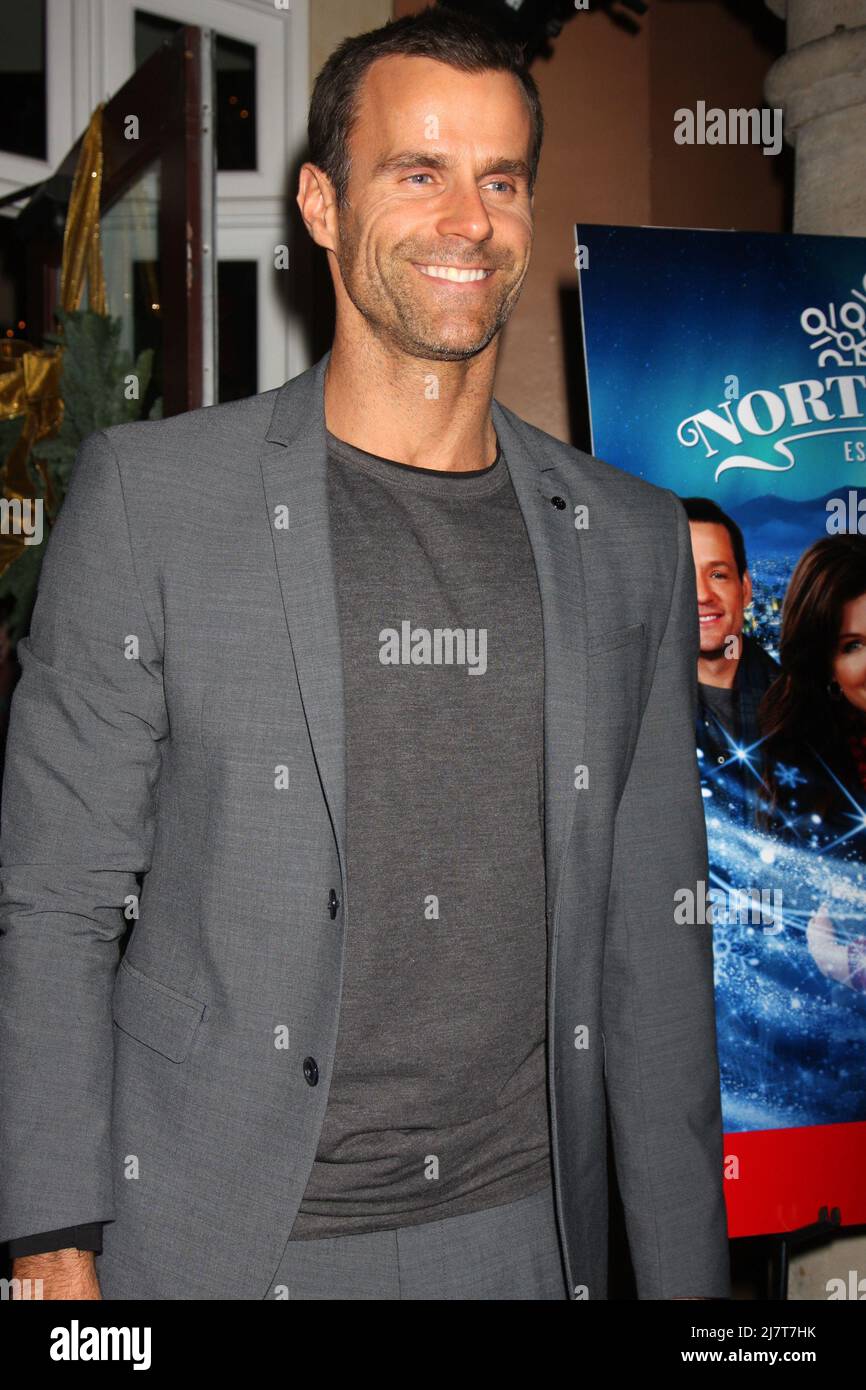 La piazza restaurant at the grove hi-res stock photography and images ...