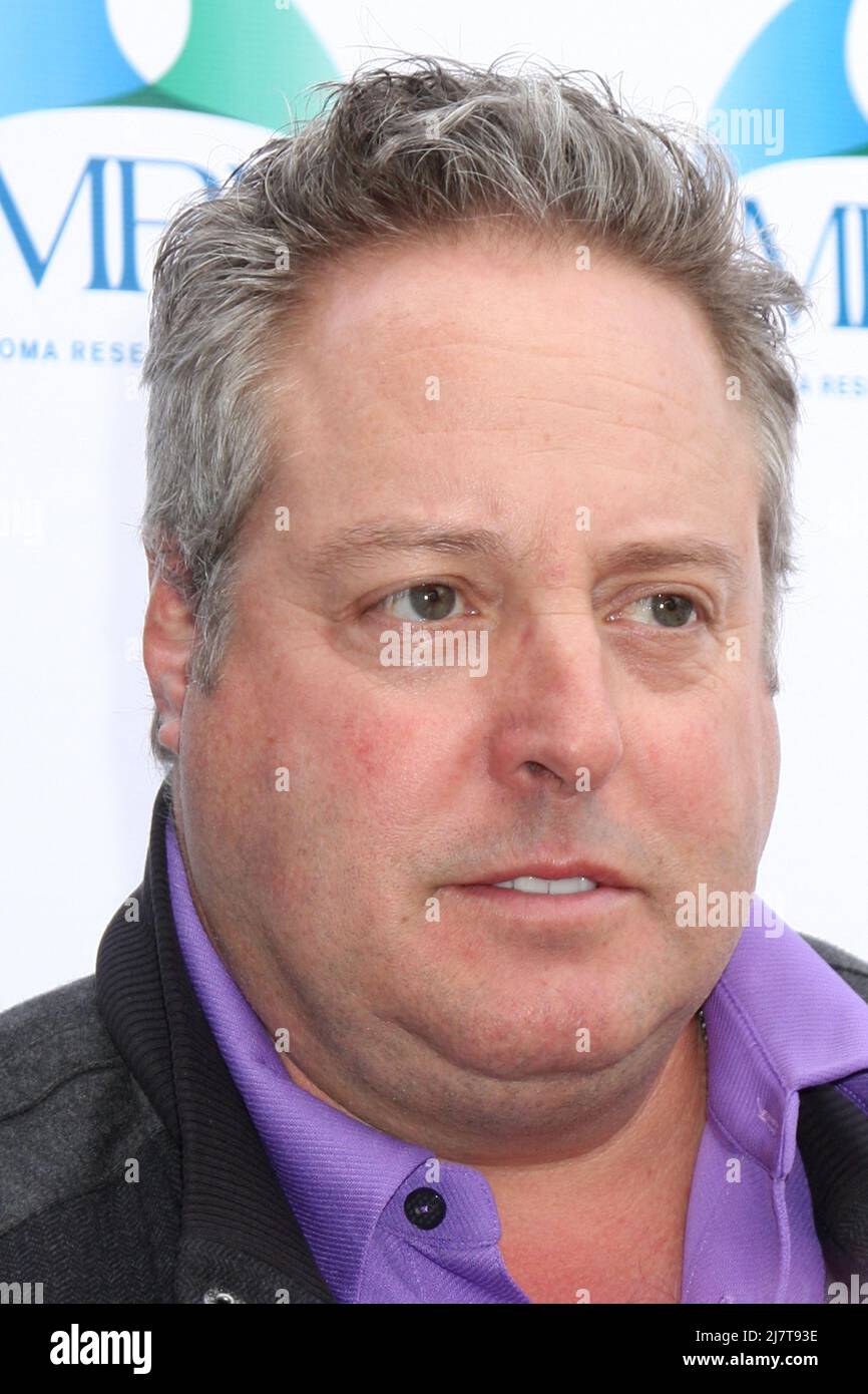LOS ANGELES - NOV 10: Gary Valentine at the Third Annual Celebrity Golf ...