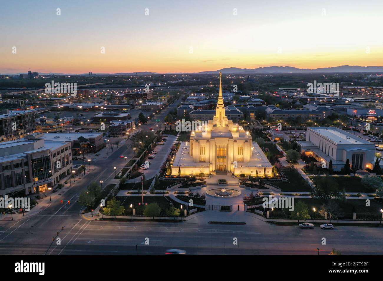 Wasatch mountains sunset utah hi-res stock photography and images - Alamy