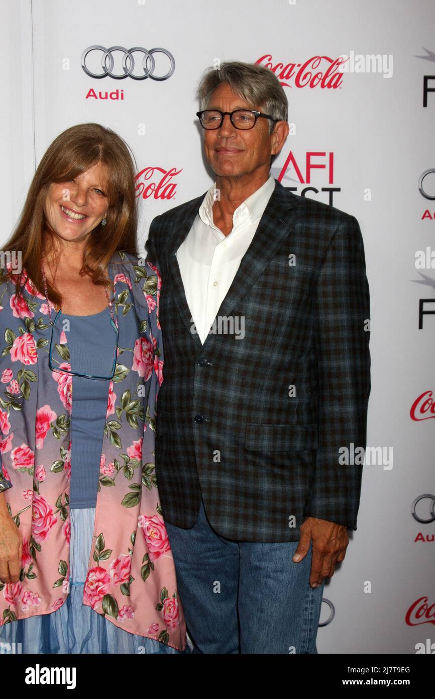 LOS ANGELES - NOV 8: Eliza Roberts, Eric Roberts at the "Inherent Vice ...