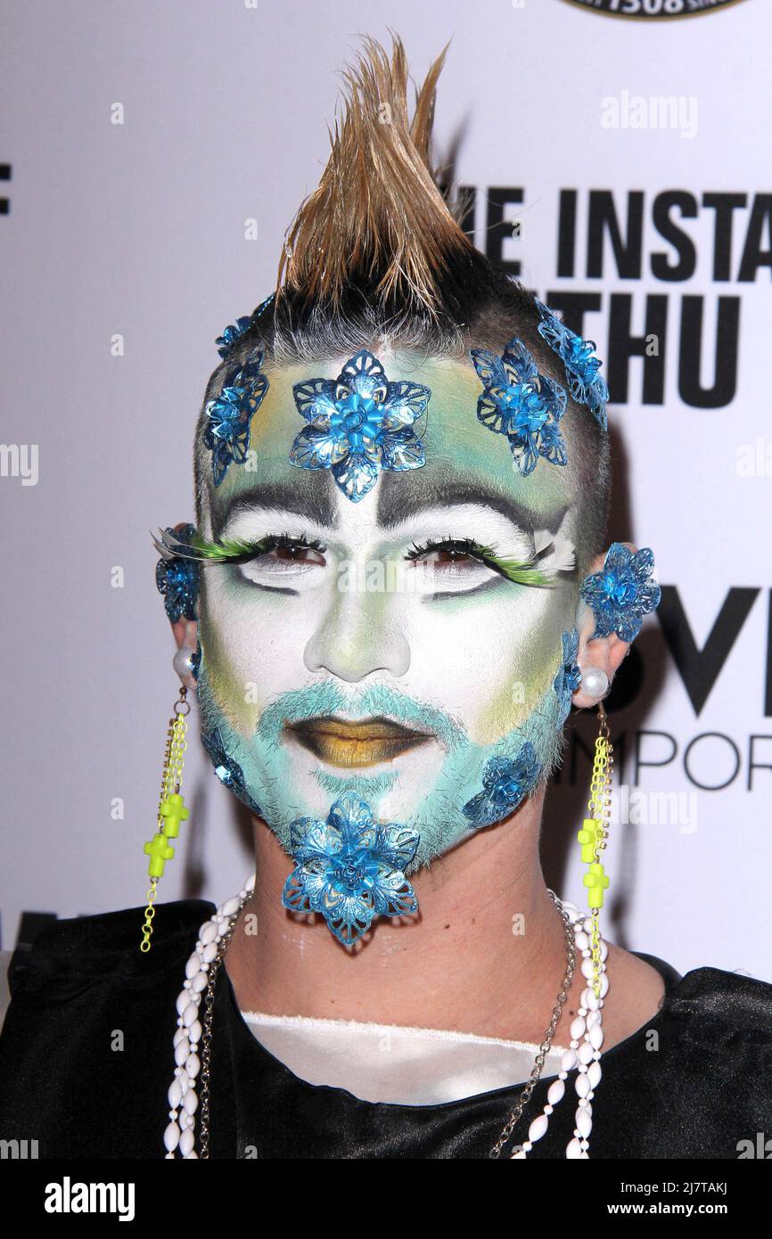 LOS ANGELES - NOV 13: Postulent Pixie Stix at the The Instagram Art of ...