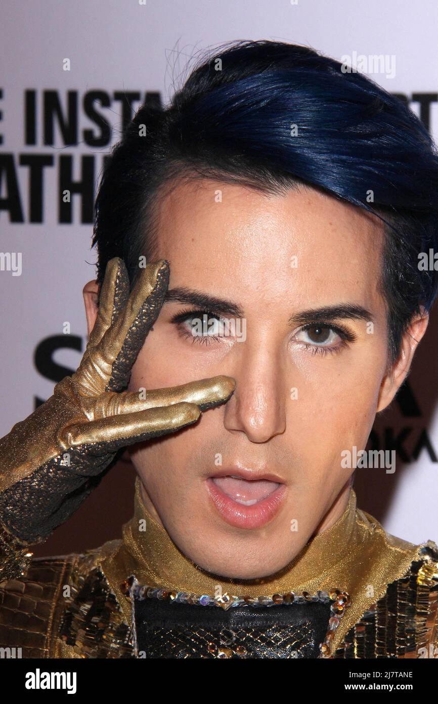 The instagram art of mathu andersen hi-res stock photography and images - Alamy