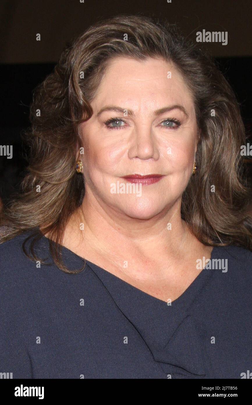 LOS ANGELES - NOV 3: Kathleen Turner at the Dumb and Dumber To Premiere ...