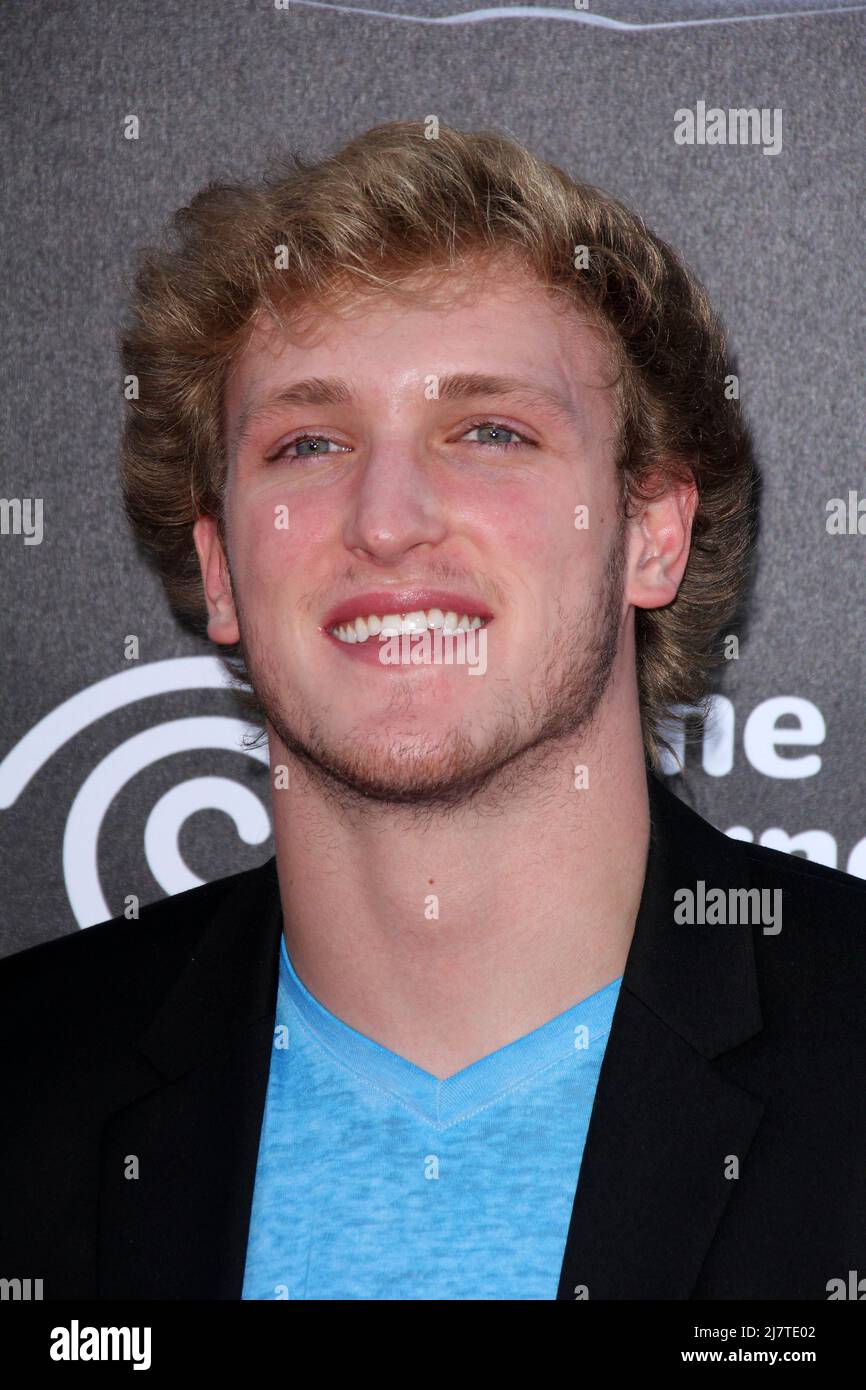 LOS ANGELES - OCT 6: Logan Paul at the "Alexander And The Terrible ...