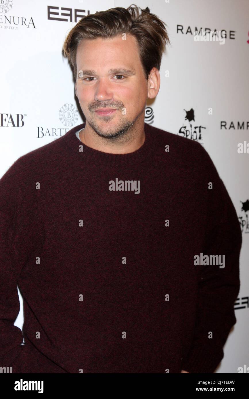 LOS ANGELES - OCT 9: Sean Stewart at the Star Magazine Scene Stealers ...