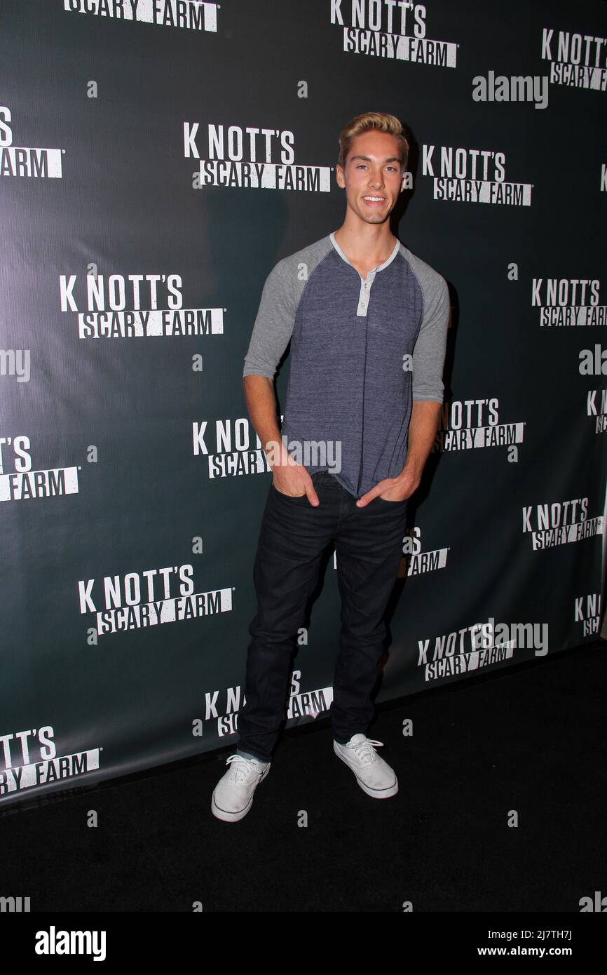 LOS ANGELES - OCT 3: Austin North at the Knott's Scary Farm Celebrity ...