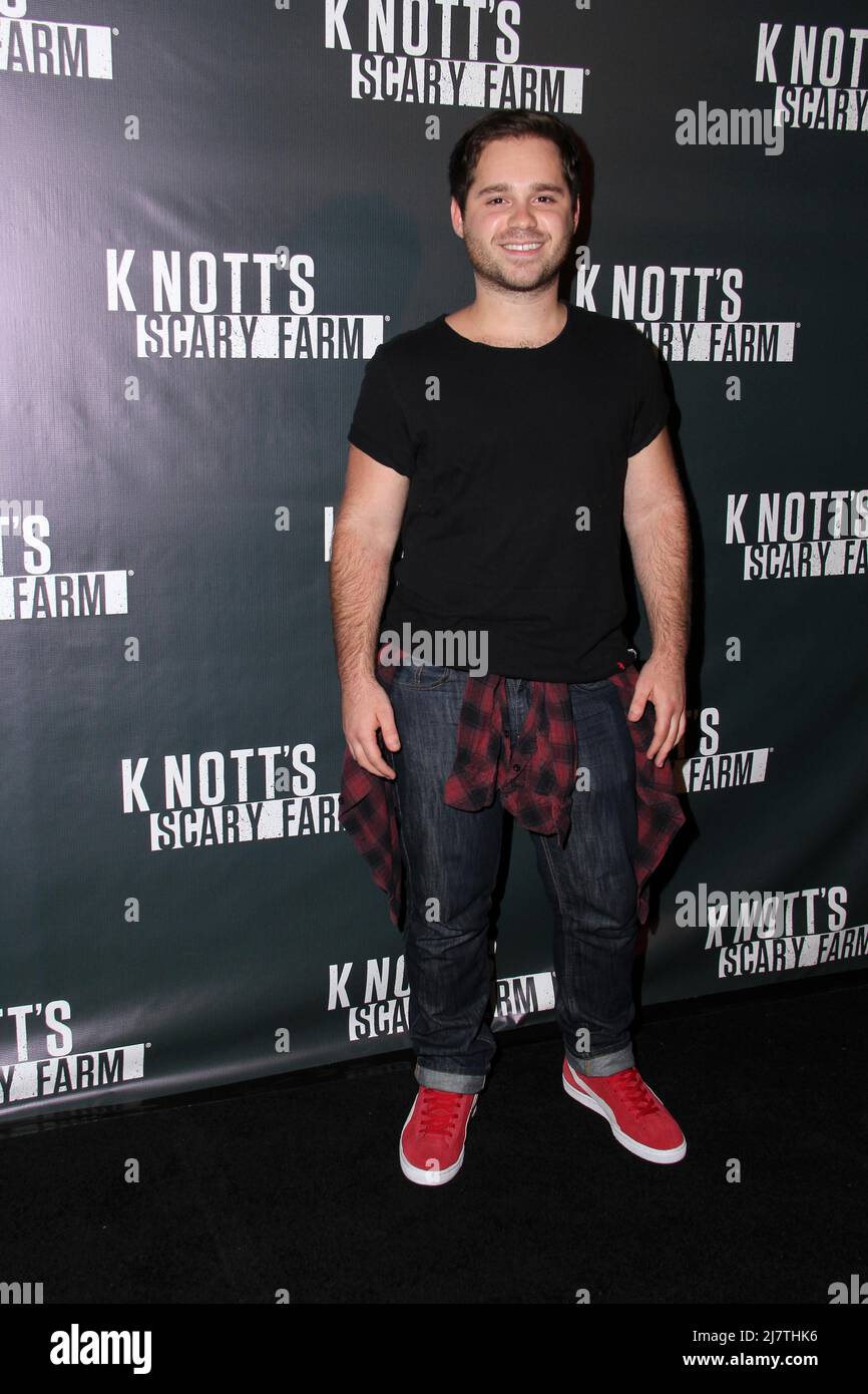 LOS ANGELES - OCT 3: Ryan Pinkston at the Knott's Scary Farm Celebrity ...