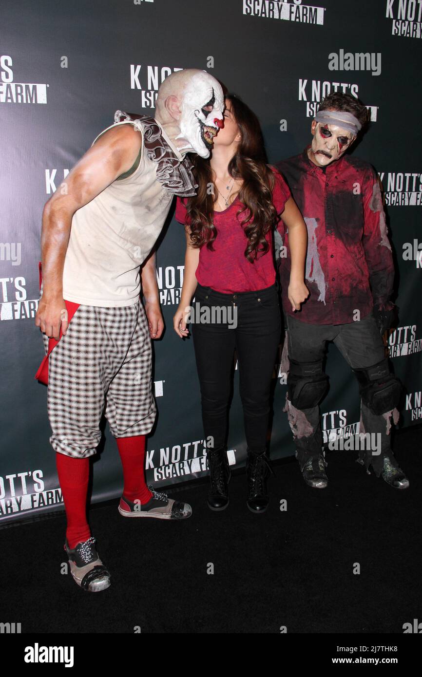 LOS ANGELES - OCT 3: Piper Curda at the Knott's Scary Farm Celebrity ...