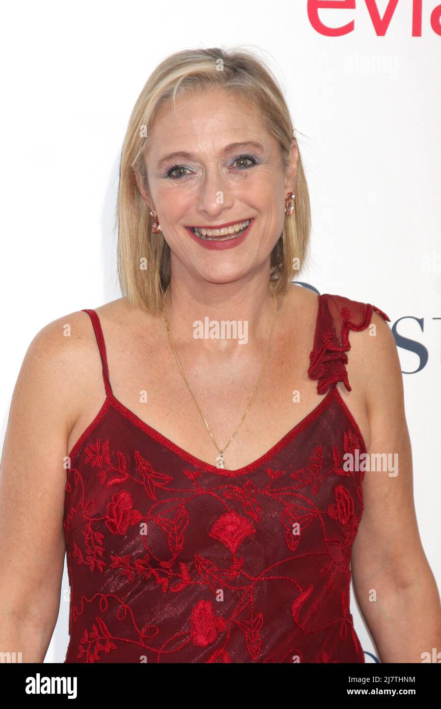 LOS ANGELES - OCT 7: Caroline Goodall at the "The Best of Me" LA ...