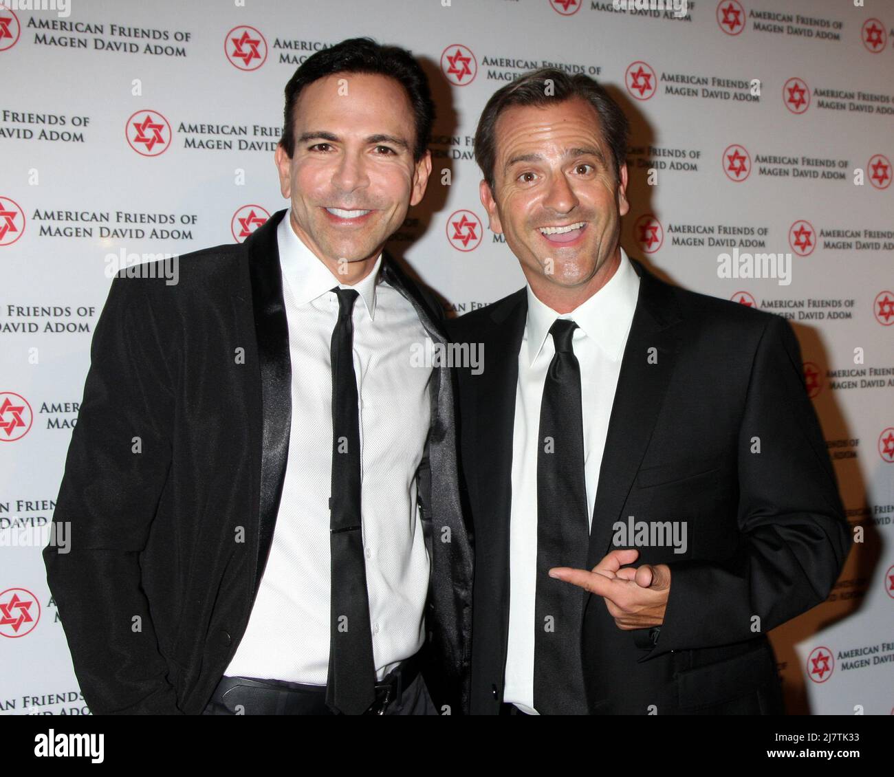 LOS ANGELES - OCT 23: Dr. Bill Dorfman, Dr. Jim Sears at the American ...