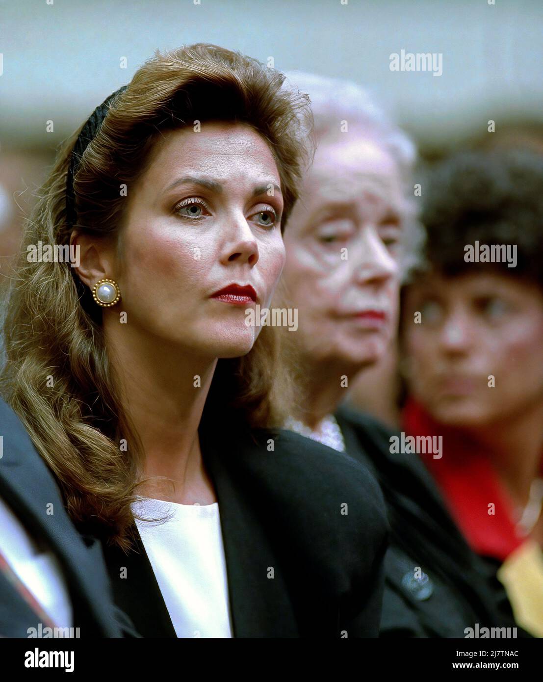 Lynda carter wonder woman hi-res stock photography and images - Alamy