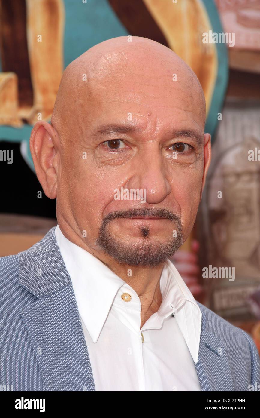 LOS ANGELES - SEP 21: Sir Ben Kingsley at the "The Boxtrolls" Los ...