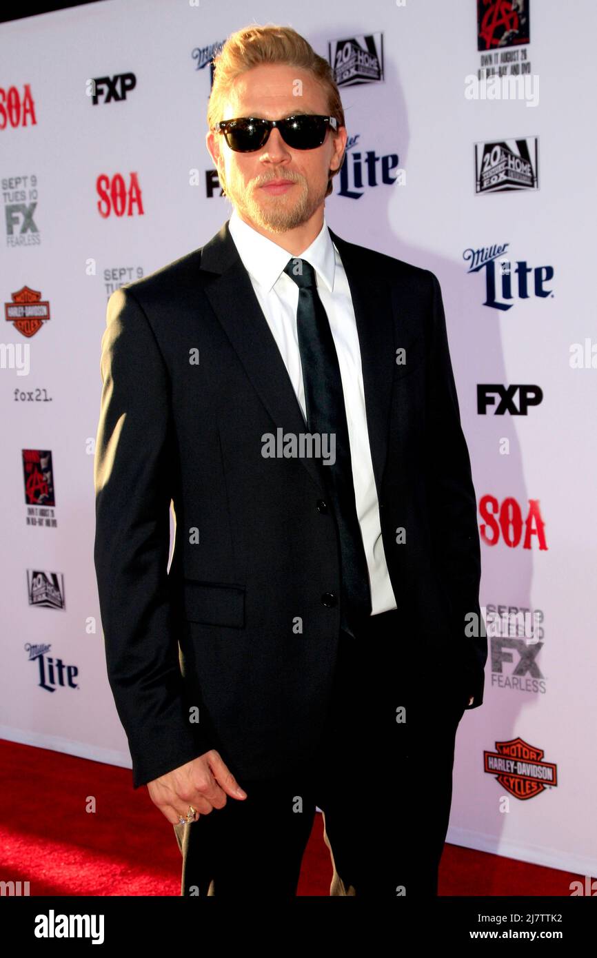 LOS ANGELES - SEP 6: Charlie Hunnam at the "Sons Of Anarchy" Premiere Screening at the TCL ...