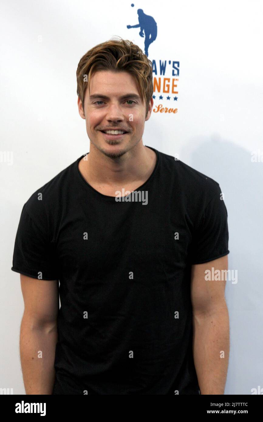 LOS ANGELES - SEP 4: Josh Henderson at the Ping Pong 4 Purpose Charity ...