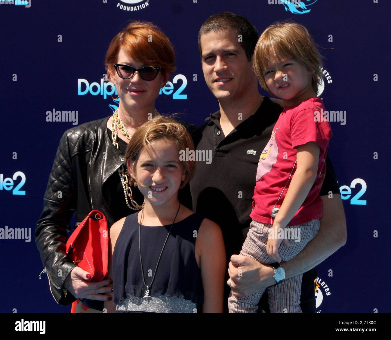 LOS ANGELES - SEP 7: Molly Ringwald, family at the "Dolphin Tale 2 ...