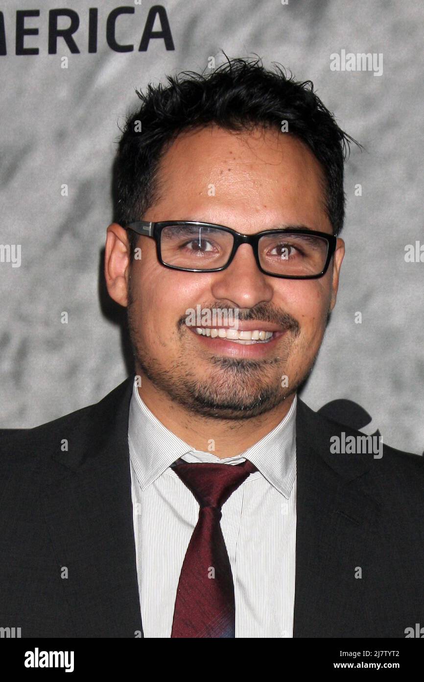 LOS ANGELES - SEP 30: Michael Pena at the "Gracepoint" Premiere Party ...