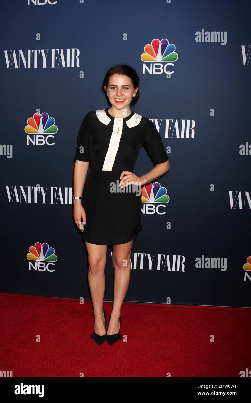 Mae Whitman 2011