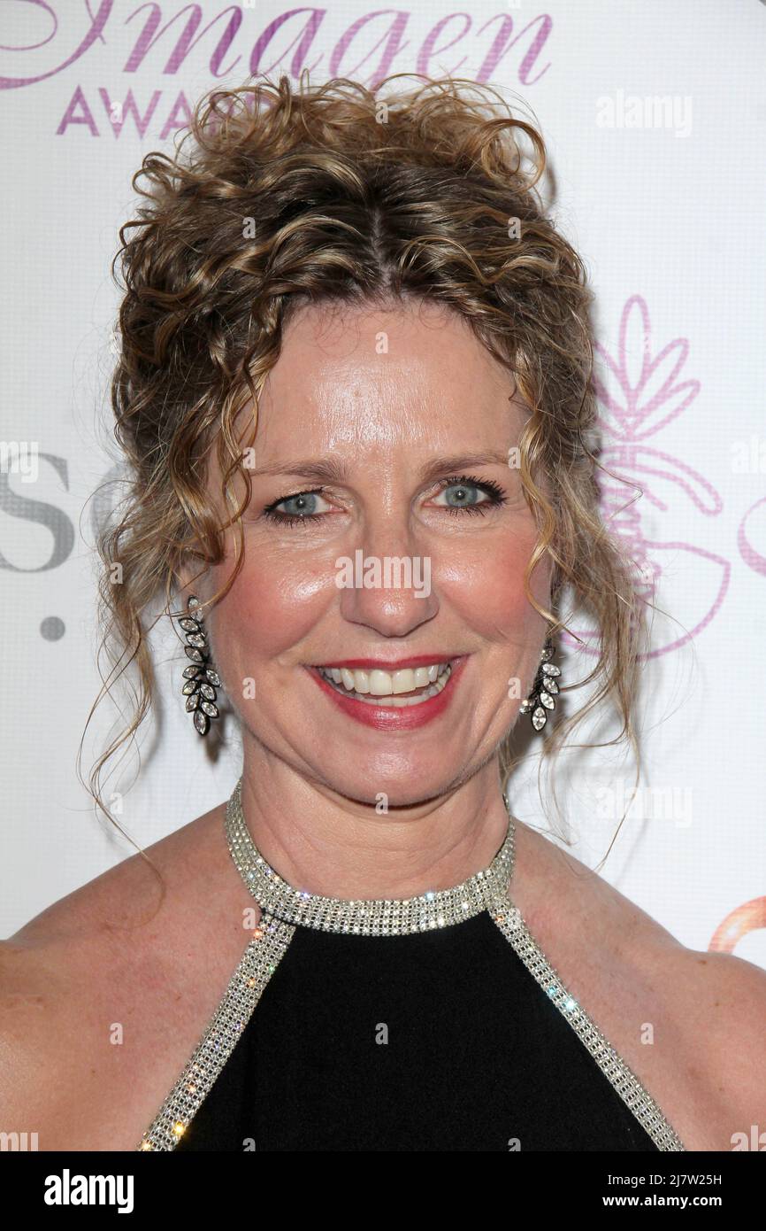 Catherine tambini hi-res stock photography and images - Alamy