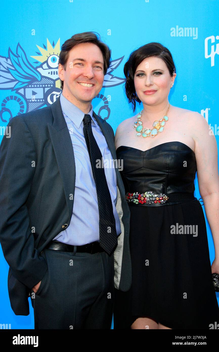 LOS ANGELES - AUG 17: Jim McMahon, Stephanie Thorpe at the 2nd Annual ...