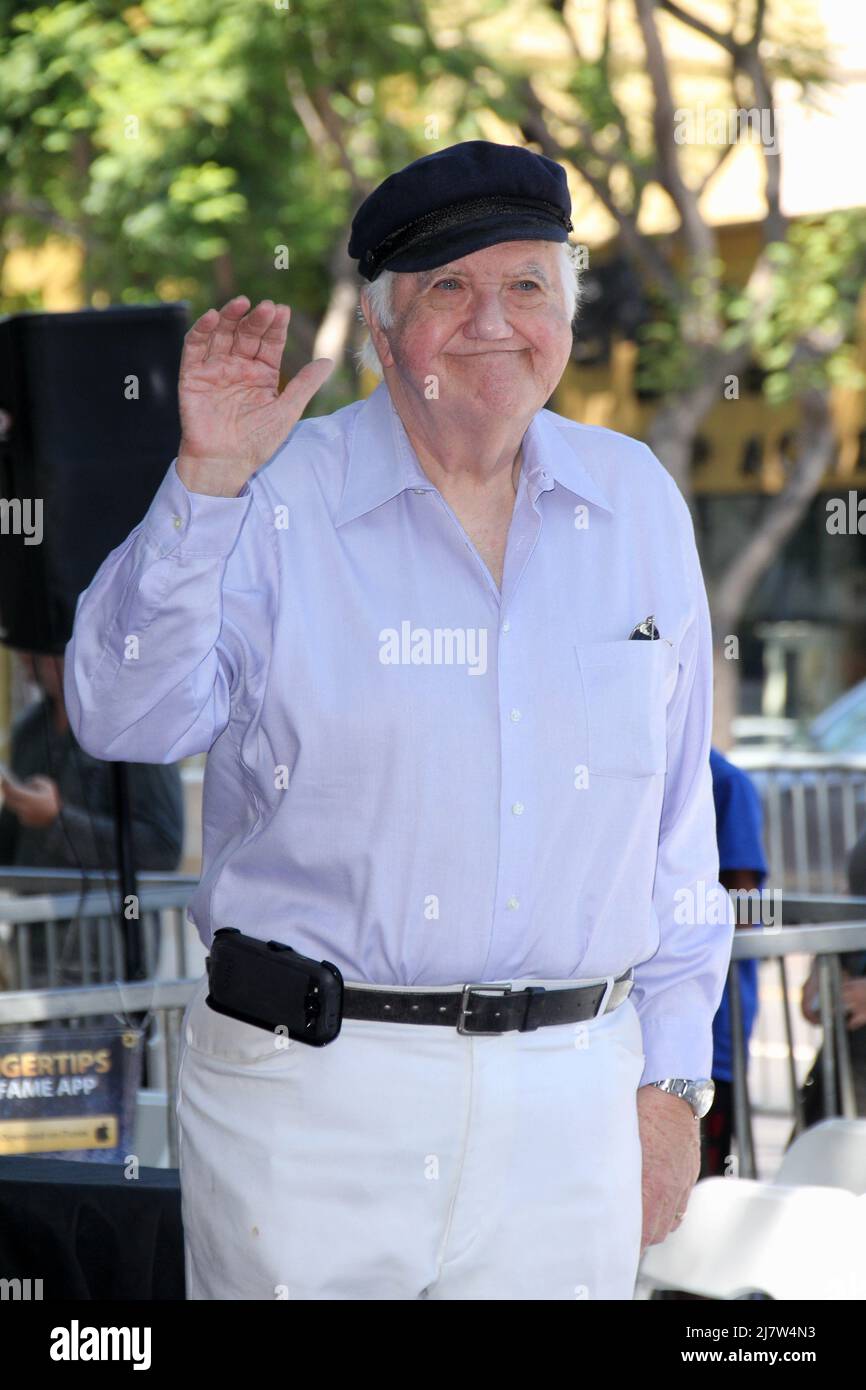 LOS ANGELES - AUG 26: Chuck McCann at the Phil Hartman Posthumous Star ...