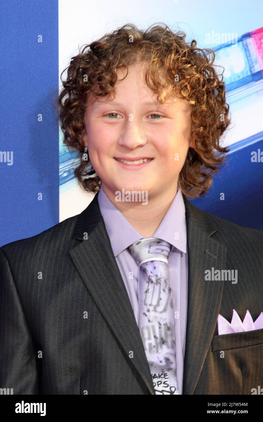 LOS ANGELES - AUG 7: Joshua Ormond at the "Let's Be Cops" Premiere at ...
