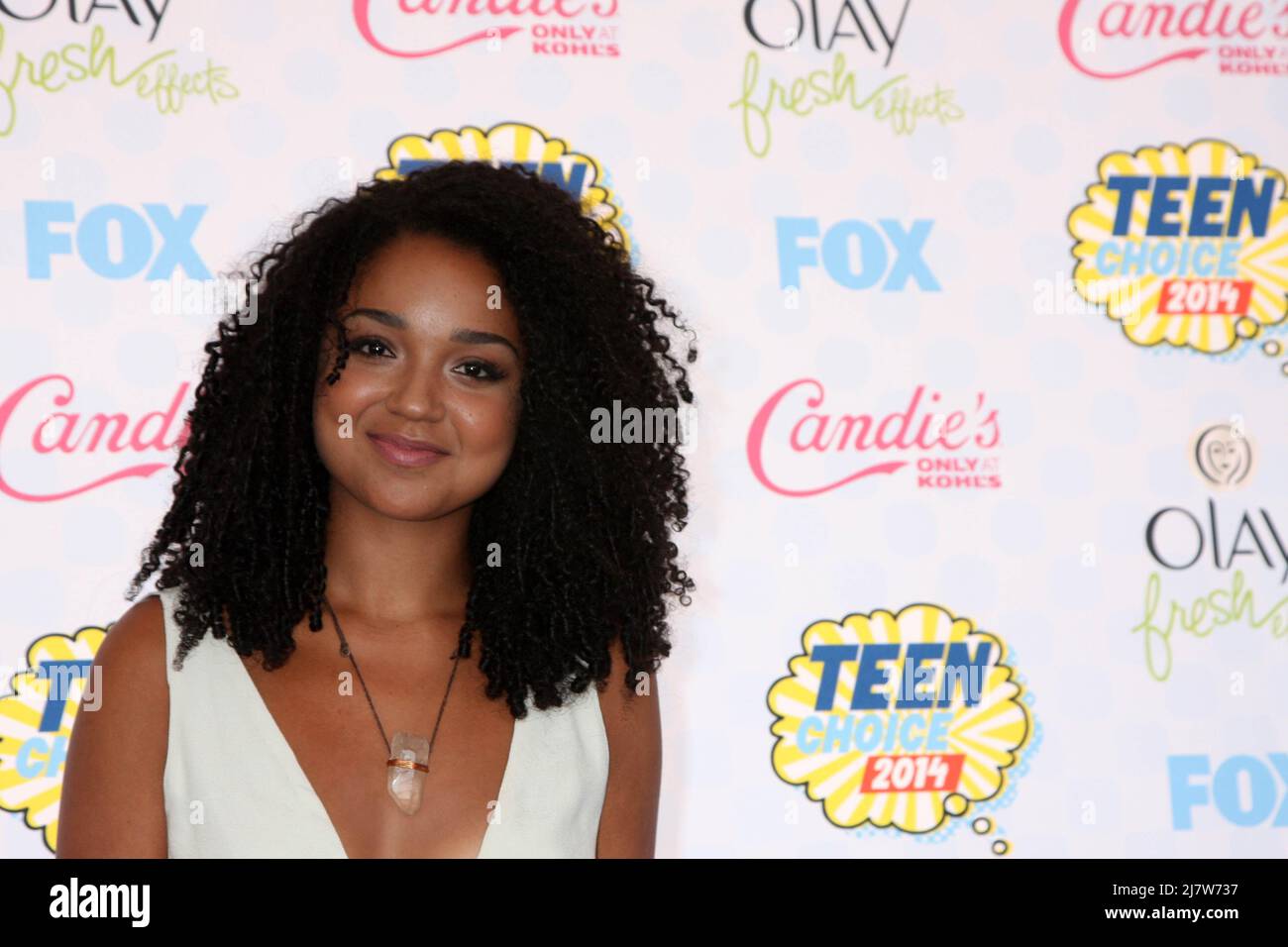 LOS ANGELES - AUG 10: Aisha Dee at the 2014 Teen Choice Awards at ...