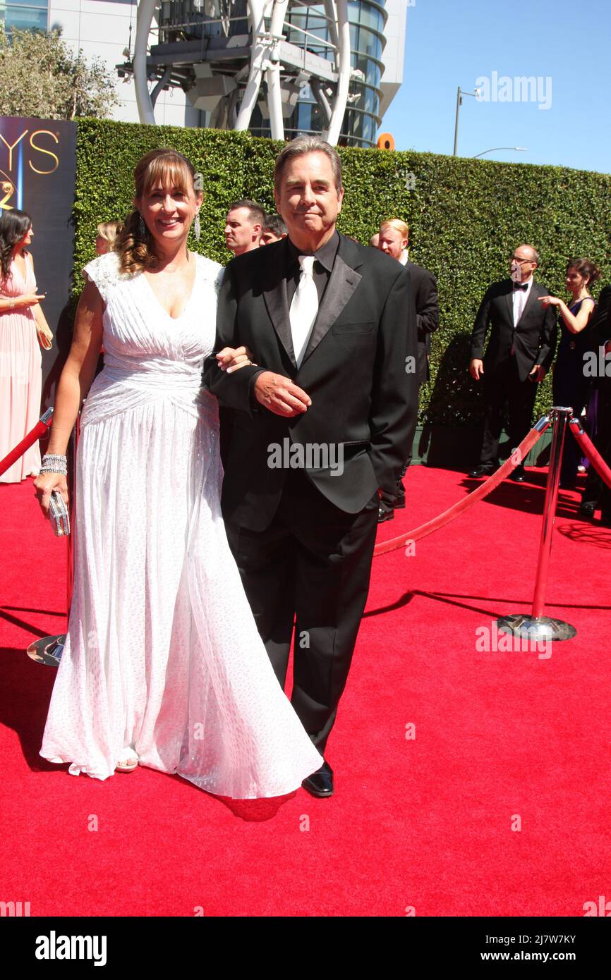 LOS ANGELES - AUG 16: Wendy Bridges, Beau Bridges at the 2014 Creative ...