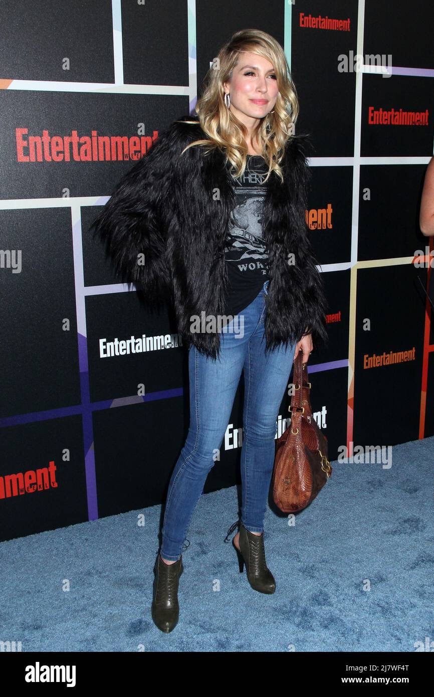 Sarah carter actress hi-res stock photography and images - Alamy